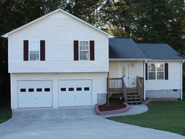 3 Bedroom Home for Rent at 828 Regency Ct, Villa Rica, GA 30180