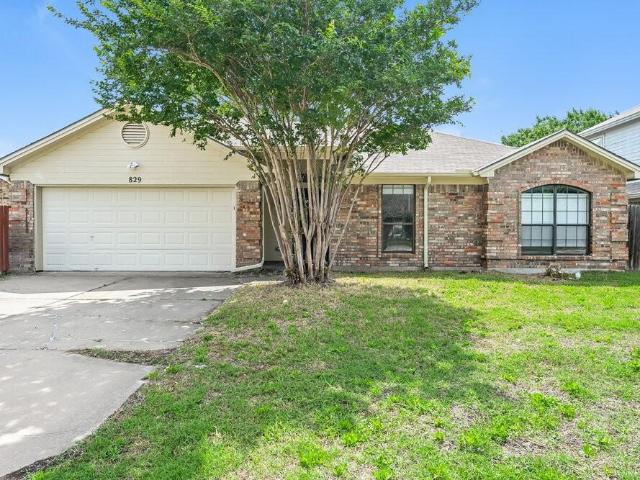 3 Bedroom Home for Rent at 829 Minuteman Dr, Blue Mound, TX 76131