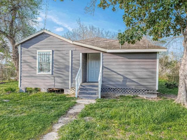 3 Bedroom Home for Rent at 8304 Darien St, Houston, TX 77028 Trinity Houston Gardens