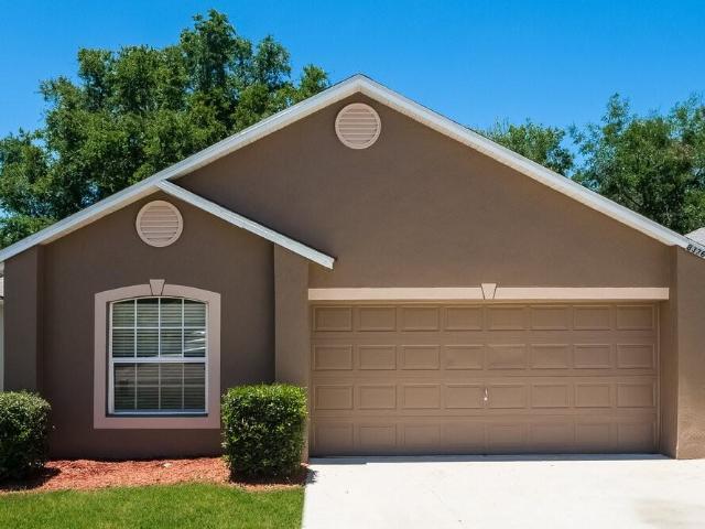 3 Bedroom Home for Rent at 8376 Oak Crossing Dr W, Jacksonville, FL 32244 Ortega Hills