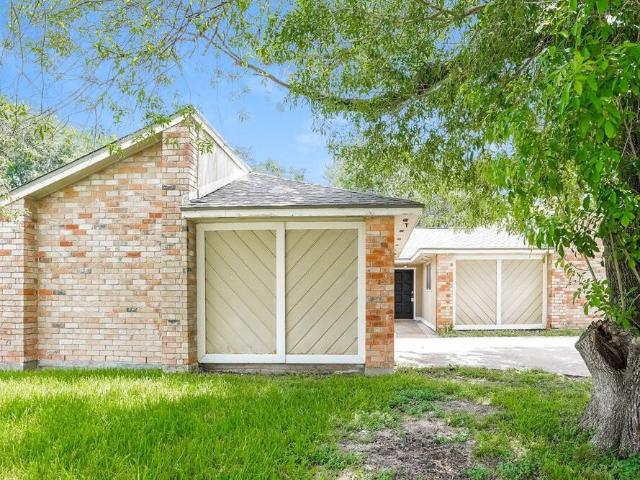 3 Bedroom Home for Rent at 8403 Quail Burg Ln, Houston, TX 77489 Fort Bend Houston