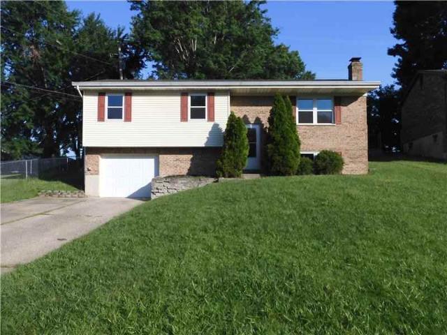 3 Bedroom Home for Rent at 8442 Summer Pl, Florence, KY 41042
