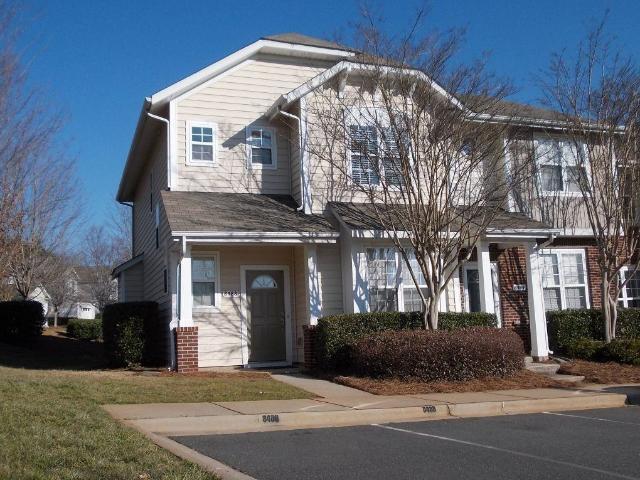 3 Bedroom Home for Rent at 8488 Chaceview Ct, Charlotte, NC 28269 West Sugar Creek