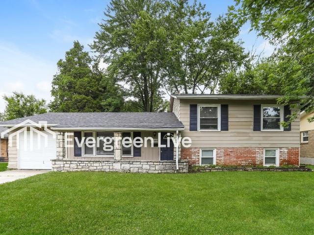3 Bedroom Home for Rent at 8540 Sunlight Dr, Cincinnati, OH 45231