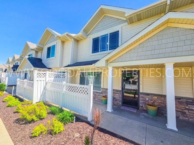 3 Bedroom Home for Rent at 8601 Westown Pkwy #28106, West Des Moines, IA 50266