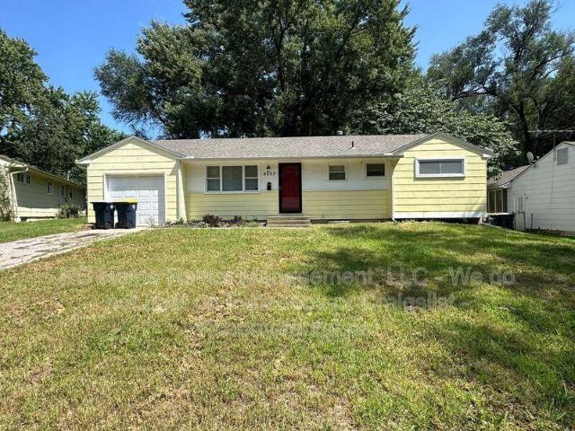 3 Bedroom Home for Rent at 8603 Winchester Ave, Kansas City, MO 64138 Oldham Farms