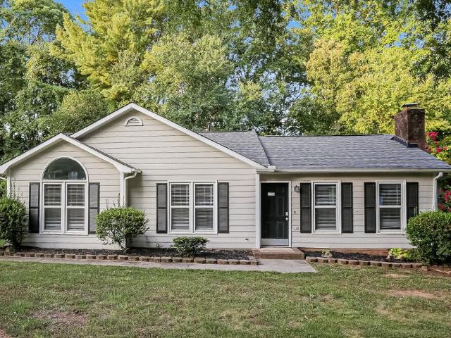 3 Bedroom Home for Rent at 8717 Kishorn Ct, Charlotte, NC 28215 Silverwood