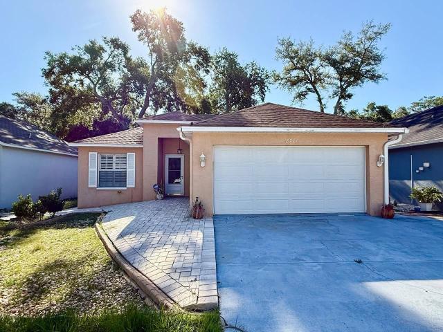 3 Bedroom Home for Rent at 8711 Busch Oaks St, Tampa, FL 33617 Temple Crest
