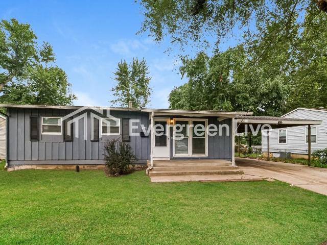 3 Bedroom Home for Rent at 8711 E 92nd Ter, Kansas City, MO 64138 Fairwood and Robandee