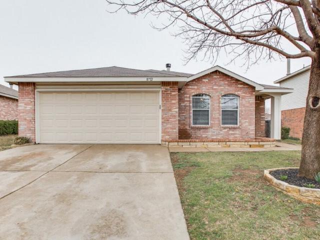 3 Bedroom Home for Rent at 8712 Stonebriar Ln, Fort Worth, TX 76123
