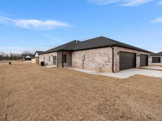 3 Bedroom Home for Rent at 8814 Bainbridge Ct, Fort Smith, AR 72916