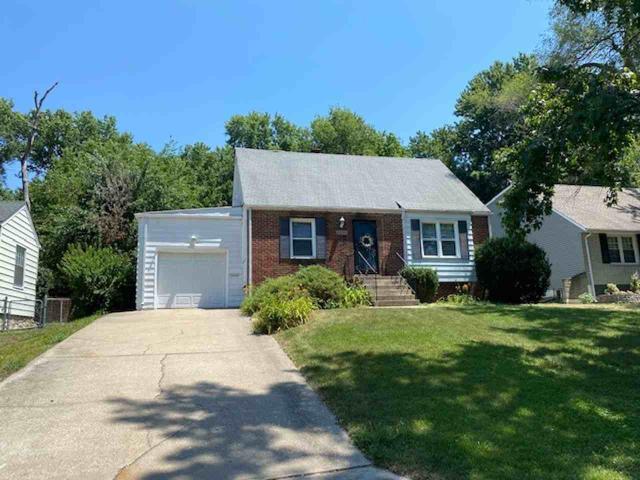 3 Bedroom Home for Rent at 8839 Maiden Ln, Kansas City, MO 64114 Waldo