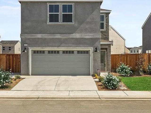 3 Bedroom Home for Rent at 8906 Mill Bridge Dr, Shafter, CA 93263