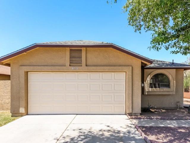 3 Bedroom Home for Rent at 8938 N 64th Ln, Glendale, AZ 85302