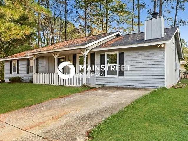 3 Bedroom Home for Rent at 8974 Homewood Dr, Riverdale, GA 30274