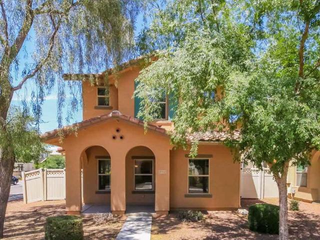 3 Bedroom Home for Rent at 899 S Pheasant Dr, Gilbert, AZ 85296