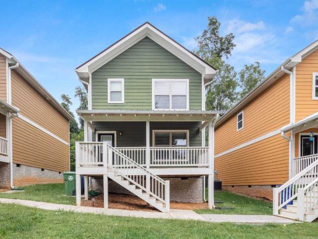 3 Bedroom Home for Rent at 8 Cottage Cove Ln, Asheville, NC 28803 Oakley