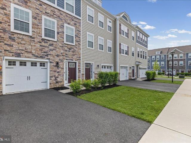 3 Bedroom Home for Rent at 8 Venice Lane, Mount Laurel Township, NJ 08054
