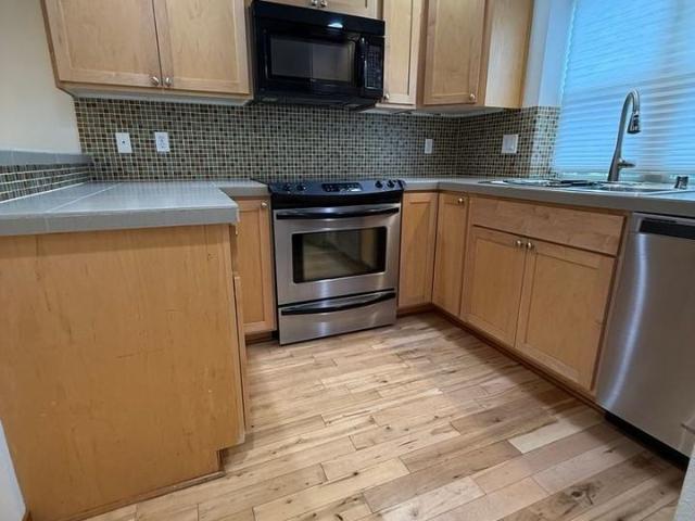 3 Bedroom Home for Rent at 9006 18th Ave Sw, Seattle, WA 98106 South Delridge