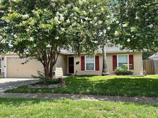 3 Bedroom Home for Rent at 9007 Bridgecreek Dr, Jacksonville, FL 32244 Chimney Lakes