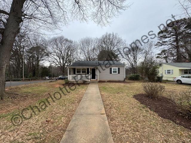 3 Bedroom Home for Rent at 901 N Weldon St, Gastonia, NC 28052