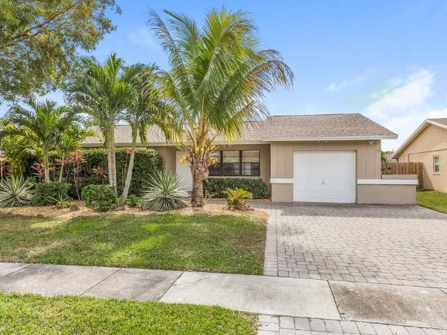 3 Bedroom Home for Rent at 9104 Affirmed Ln, Boca Raton, FL 33496