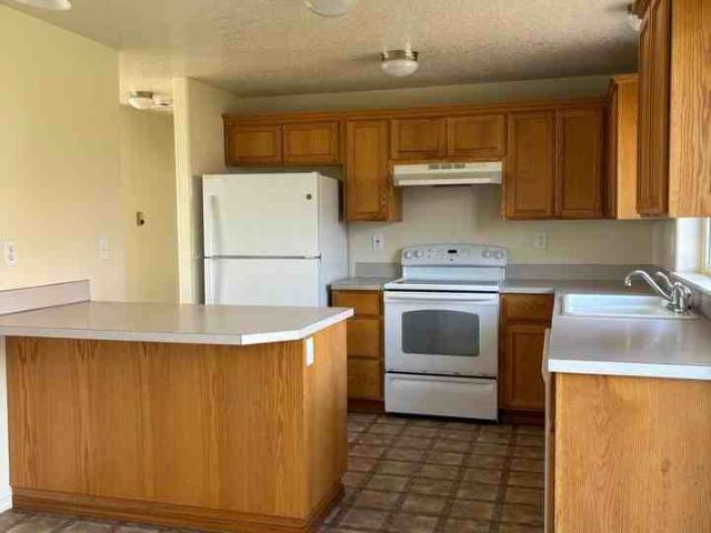 3 Bedroom Home for Rent at 912 Sw Tomahawk Pl, Dundee, OR 97115