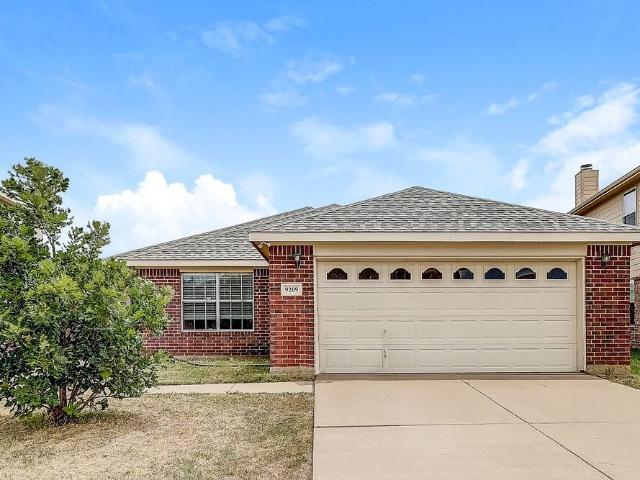 3 Bedroom Home for Rent at 9209 Saint Martin Rd, Fort Worth, TX 76123 Rainbow Ridge