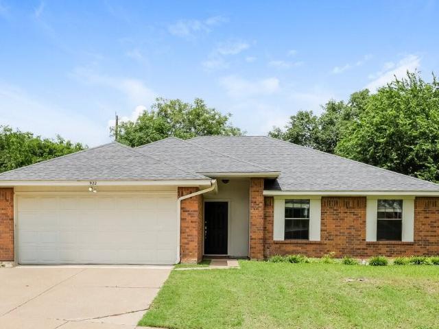 3 Bedroom Home for Rent at 922 Elliott Dr, Cedar Hill, TX 75104