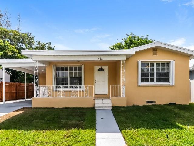 3 Bedroom Home for Rent at 922 N E St, Lake Worth, FL 33460 Tropical Ridge
