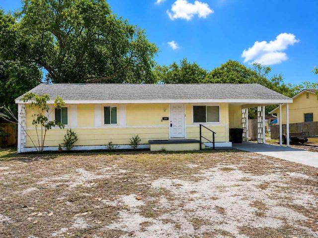 3 Bedroom Home for Rent at 930 Alcazar Way S, St. Petersburg, FL 33705 Lakewood Estates