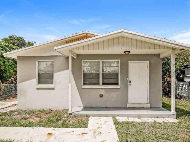 3 Bedroom Home for Rent at 933 Camellia Rd, West Palm Beach, FL 33405