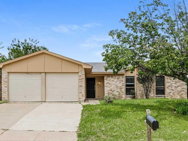 3 Bedroom Home for Rent at 933 Lemontree Dr, Arlington, TX 76017