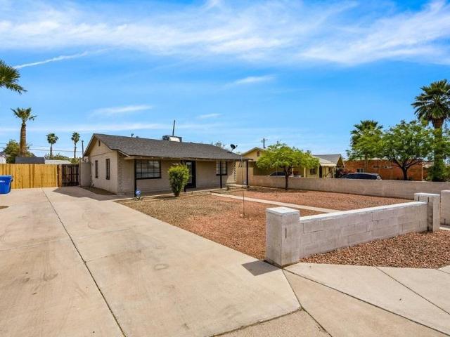 3 Bedroom Home for Rent at 9427 North 1st Avenue, Phoenix, AZ 85021 North Central Heights