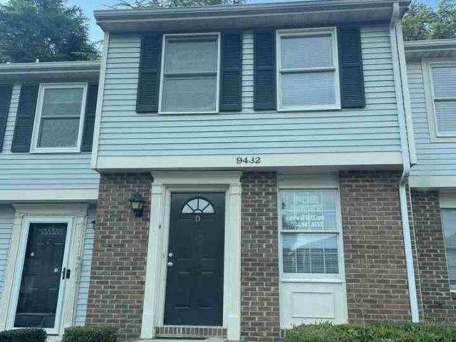 3 Bedroom Home for Rent at 9432 Lexington Circle #D, Charlotte, NC 28213 College Downs