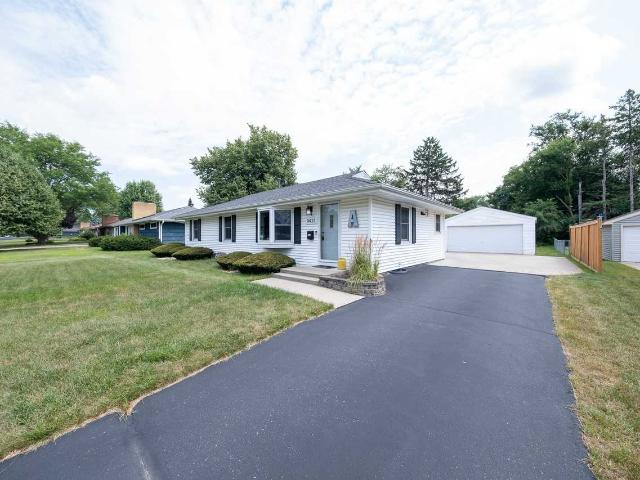3 Bedroom Home for Rent at 9433 Chicago Ave S #1, Bloomington, MN 55420