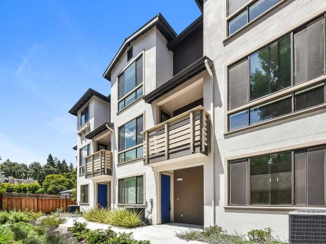 3 Bedroom Home for Rent at 951 Woodside Rd, Redwood City, CA 94061 Redwood Oaks