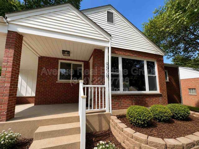 3 Bedroom Home for Rent at 9529 Lodge Pole Ln, Crestwood, MO 63126 Crestwood