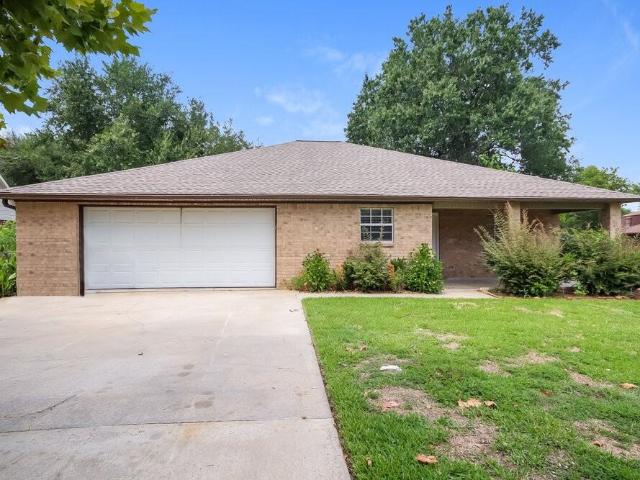 3 Bedroom Home for Rent at 9695 Twin Shores Dr, Willis, TX 77318