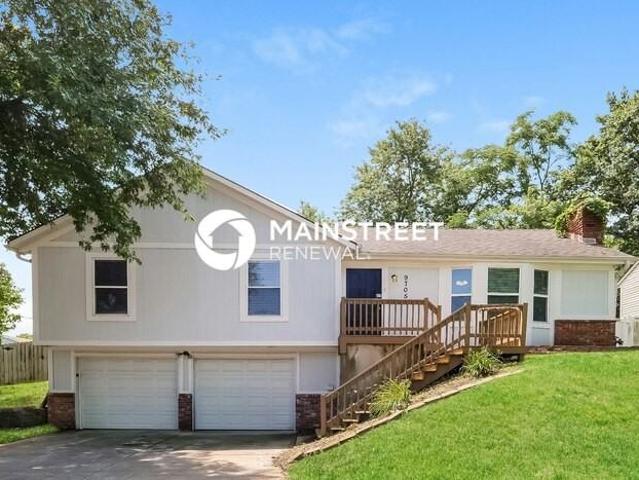 3 Bedroom Home for Rent at 9705 W 49th Pl, Merriam, KS 66203 South Park