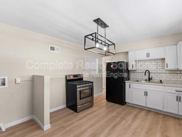 3 Bedroom Home for Rent at 9753 Vickie Pl, Saint Louis, MO 63136
