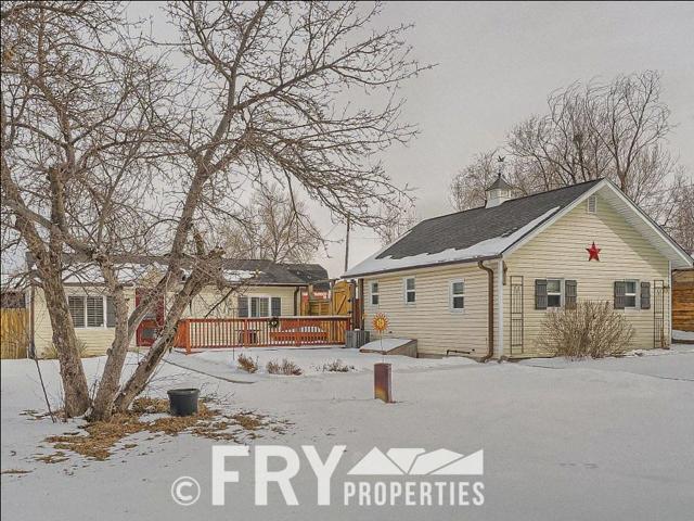 3 Bedroom Home for Rent at 98 S Newland St, Lakewood, CO 80226 North Alameda
