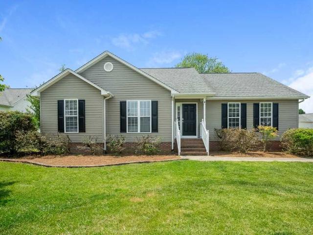 3 Bedroom Home for Rent at 1004 Ayrshire Ln, Dallas, NC 28034