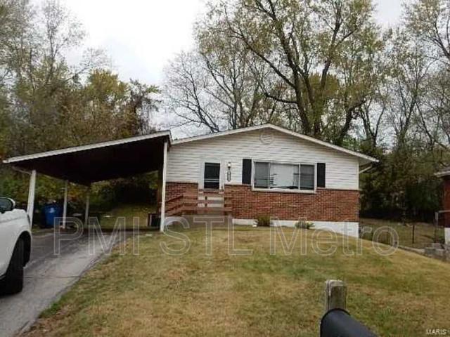 3 Bedroom Home for Rent at 10145 Green Valley Dr, Saint Louis, MO 63136