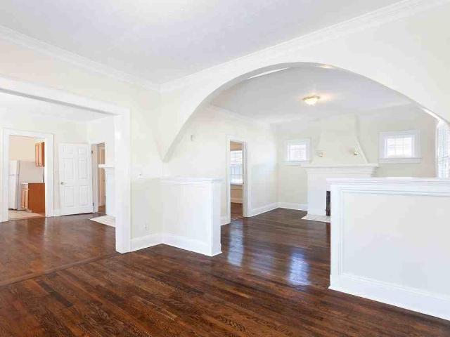 3 Bedroom Home for Rent at 1018 Mayson Turner Rd Nw, Atlanta, GA 30314 Washington Park