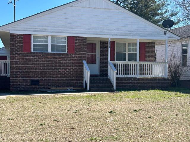 3 Bedroom Home for Rent at 1019 Bradley Ave, Tarboro, NC 27886