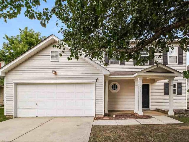 3 Bedroom Home for Rent at 10126 Green Hedge Ave, Charlotte, NC 28269 Davis Lake Eastfield