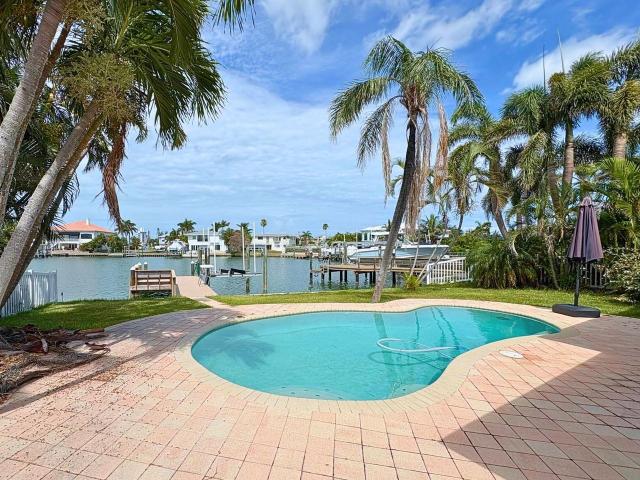 3 Bedroom Home for Rent at 10128 Yacht Club Dr, Treasure Island, FL 33706 Paradise Island
