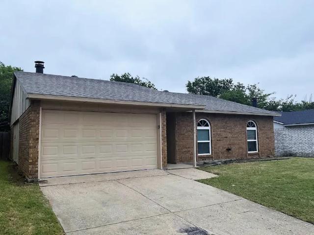3 Bedroom Home for Rent at 10216 Deer Hollow Drive, Dallas, TX 75249 Woods Sugarberry