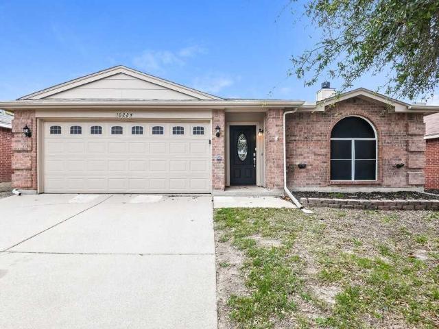3 Bedroom Home for Rent at 10224 Dawson Trl, Fort Worth, TX 76108 Chapel Creek